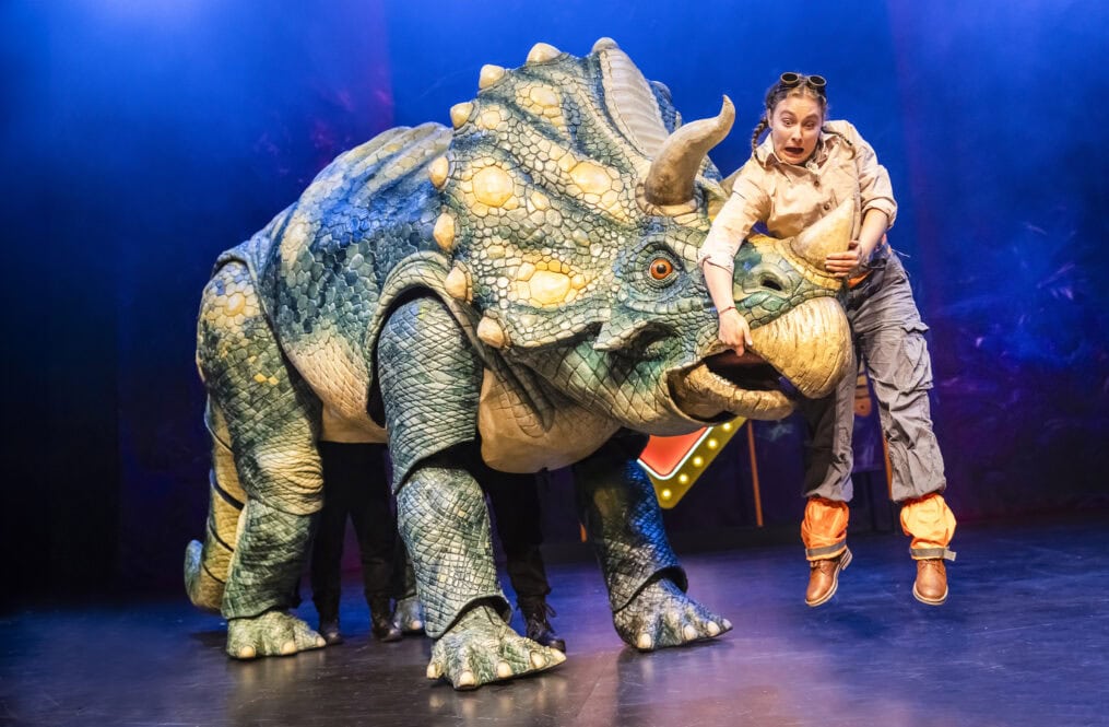 Dinosaur World Live on Jan 10 @ 11am in New London | Garde Arts Center