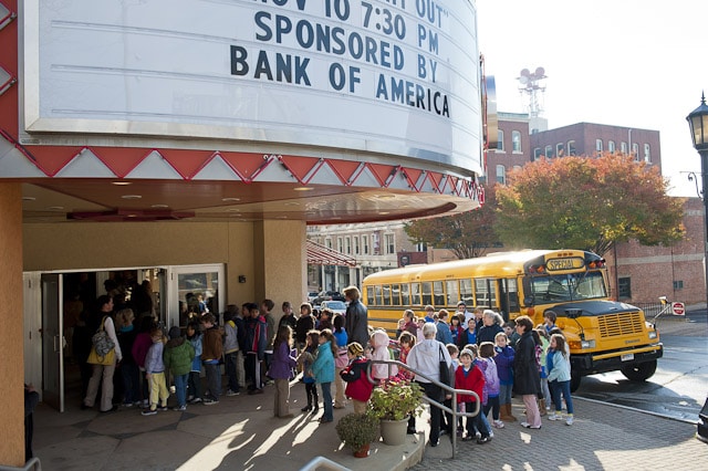 Schooltime Performance Series | Garde Arts Center